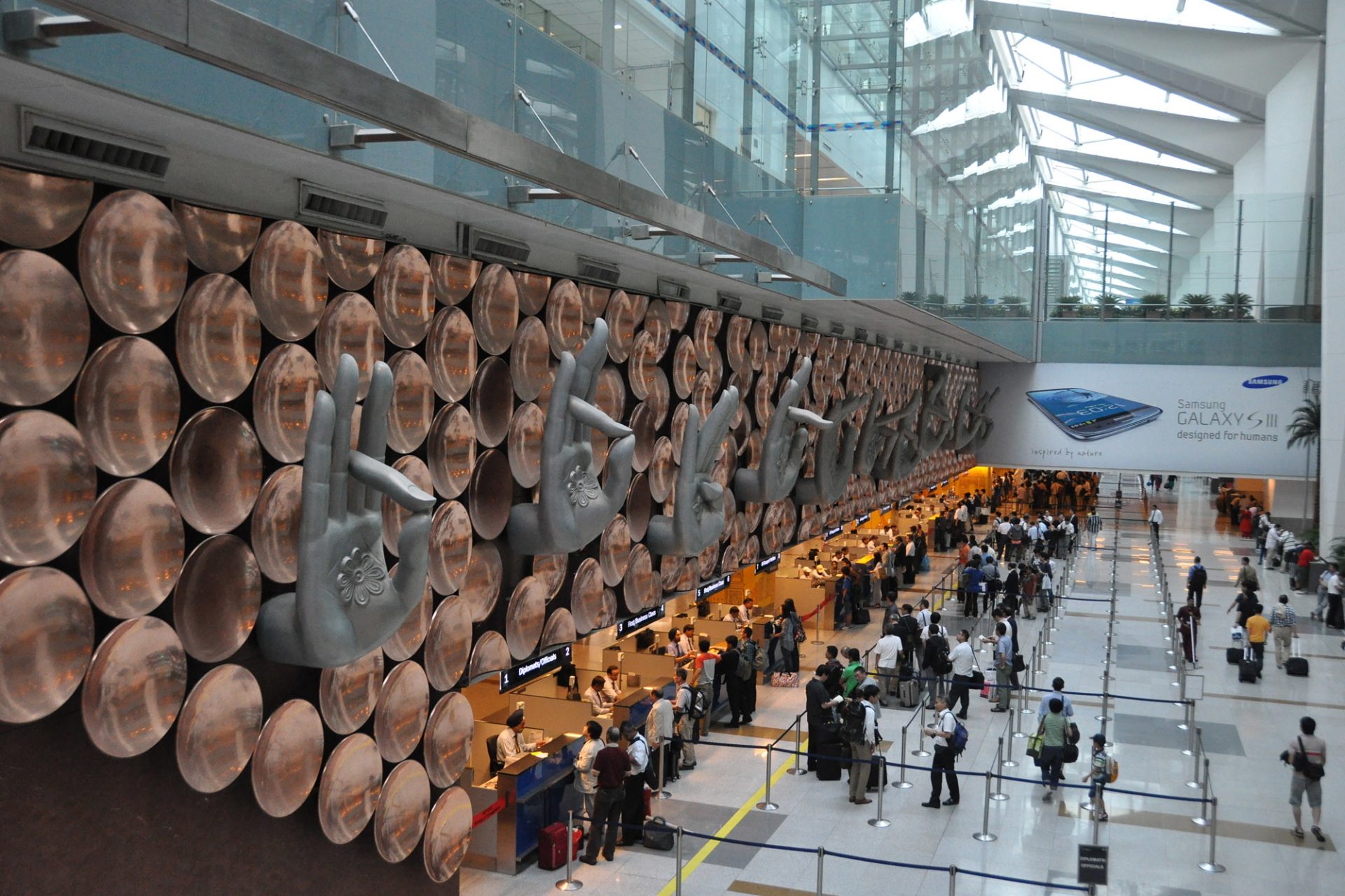 How does the Flight Booking System work? - Travel Radar