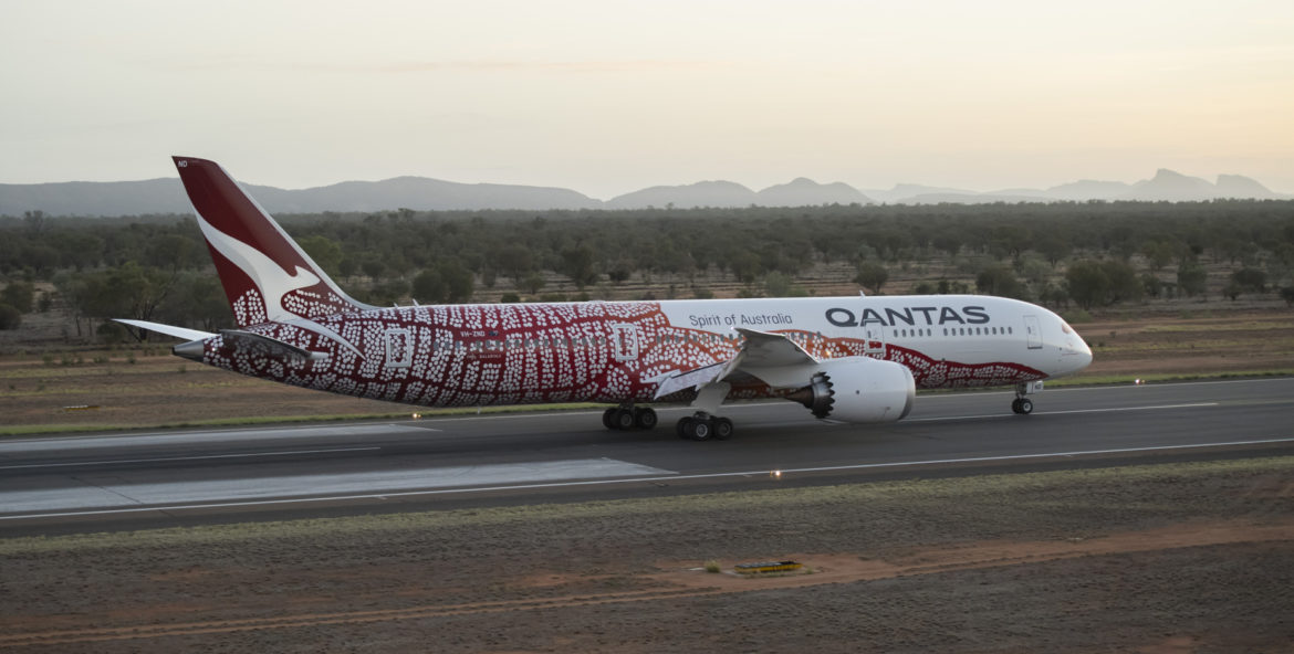 Qantas breathes new life with Embraer E190 fleet addition - Travel Radar