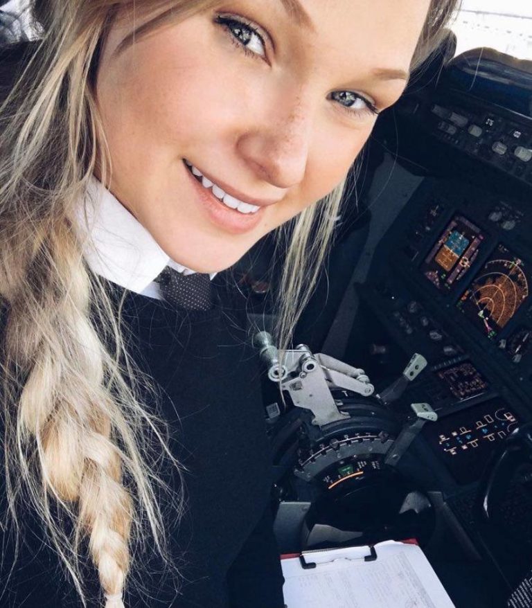Dutch Pilot Girl: meet youtube sensation Michelle Gooris - Travel Radar ...