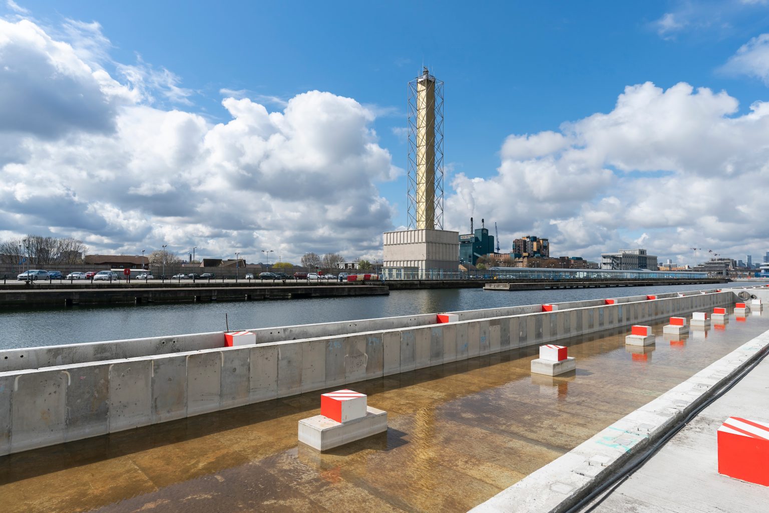 London City Becomes First Major Airport Controlled by Remote Digital ...