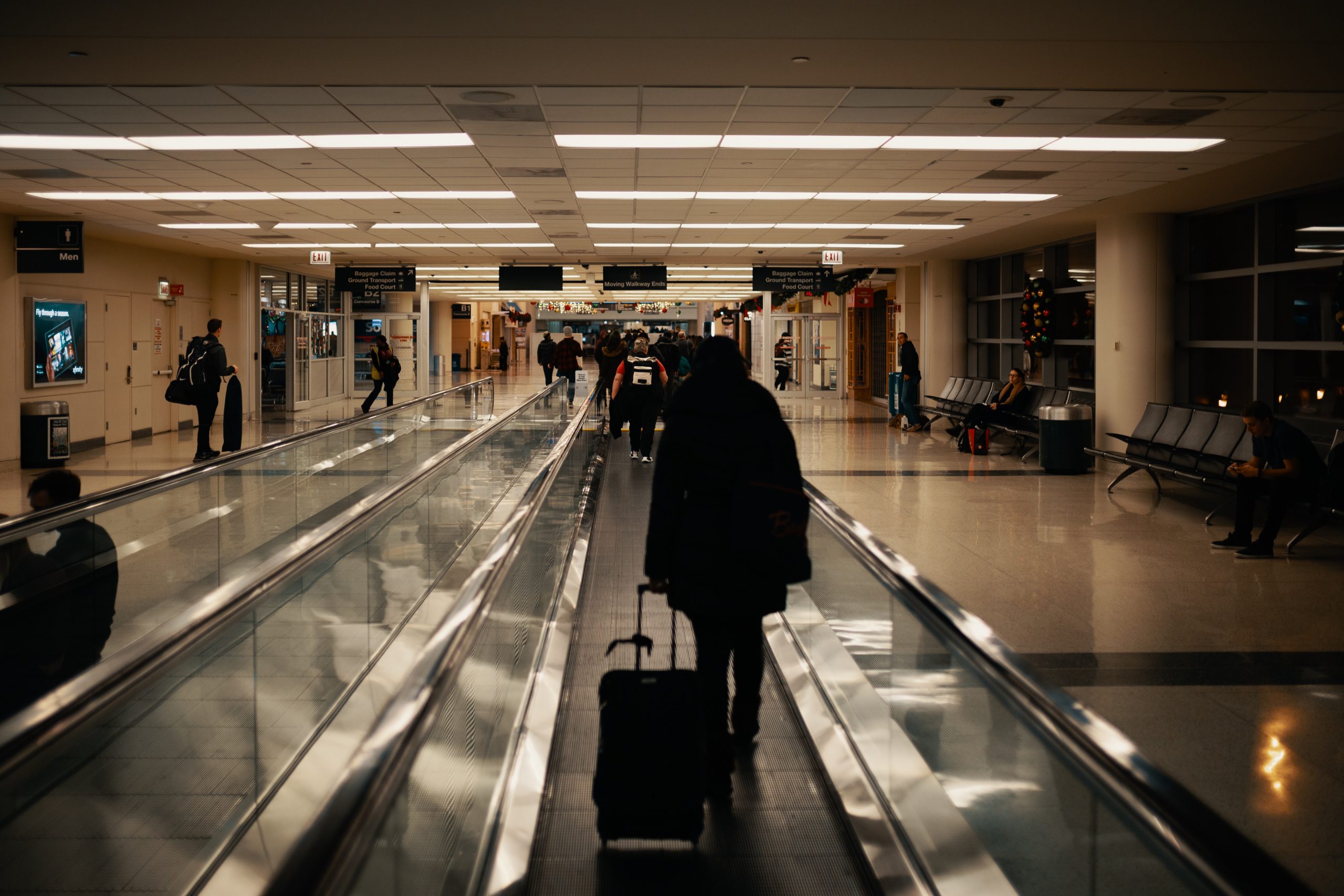 Are Smart Trays the Future of Airport Security? - Travel Radar