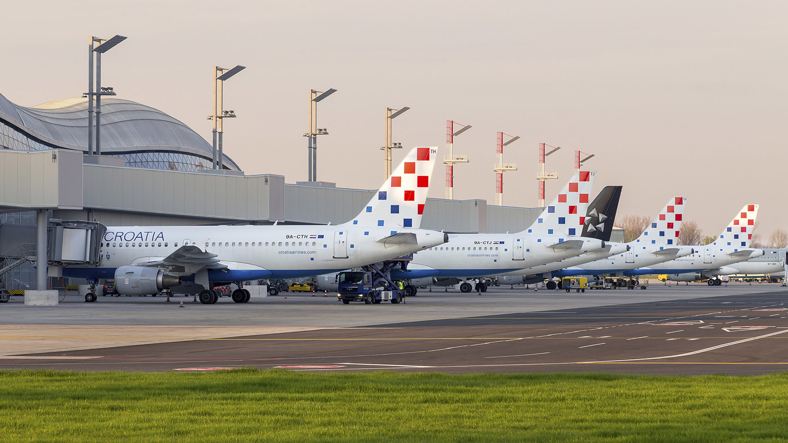Croatia Airlines Plan Fleet Renewal Project with Airbus - Travel Radar ...