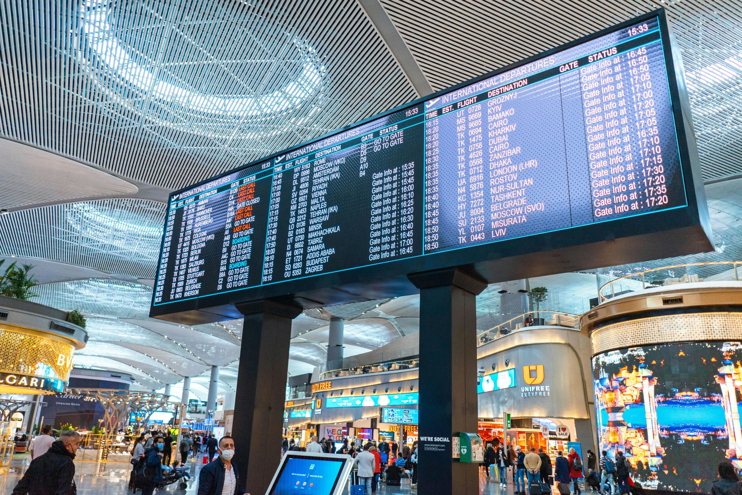 Oil Price Dip & Rising Demand Fuel Optimism for Airline Stocks - Travel ...