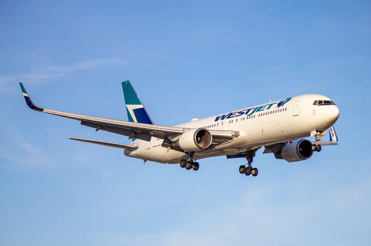 WestJet Spreads Holiday Cheer to 600 Families - Travel Radar - Aviation ...