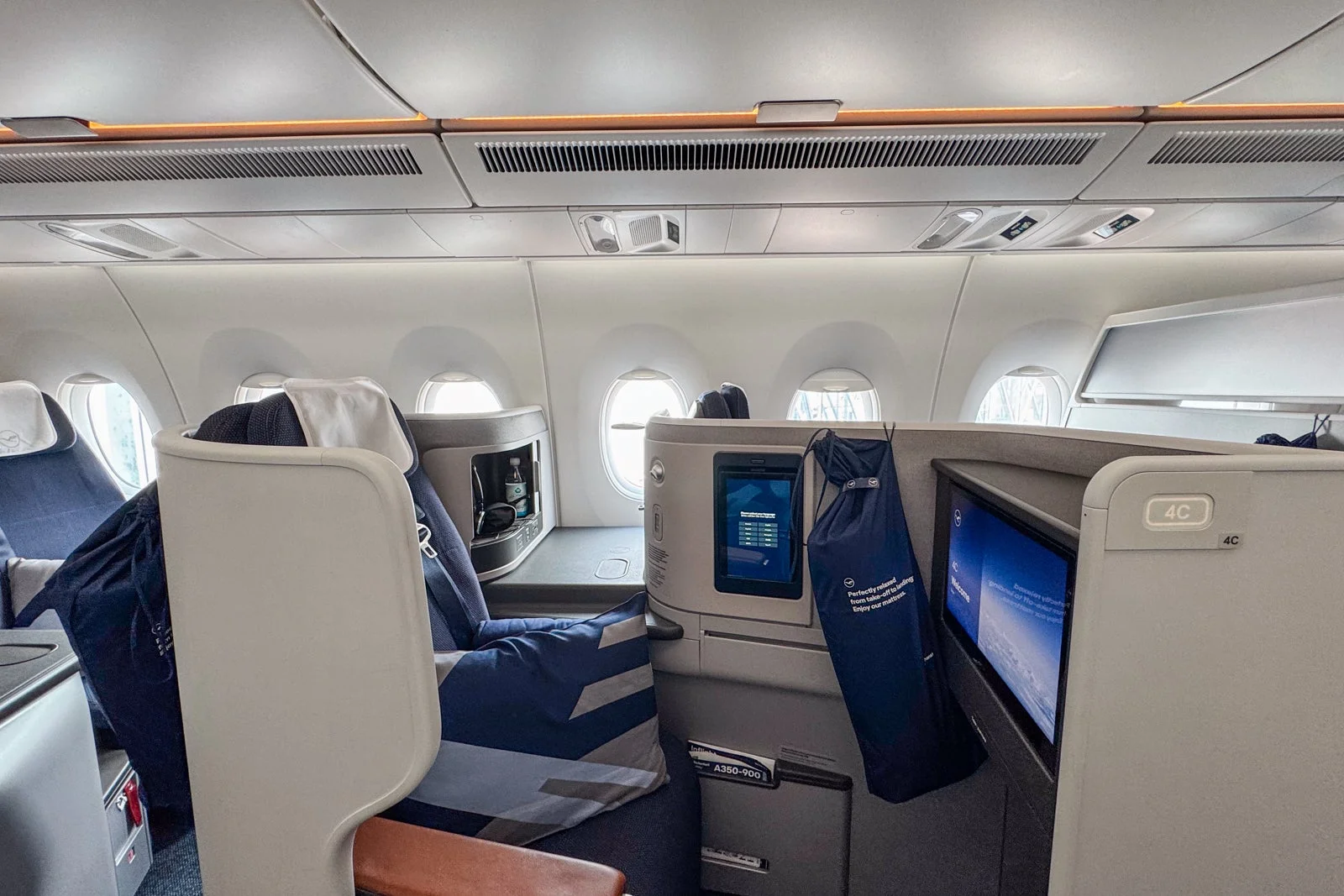 Lufthansa gets certification for 25 Allegris Business Class seats