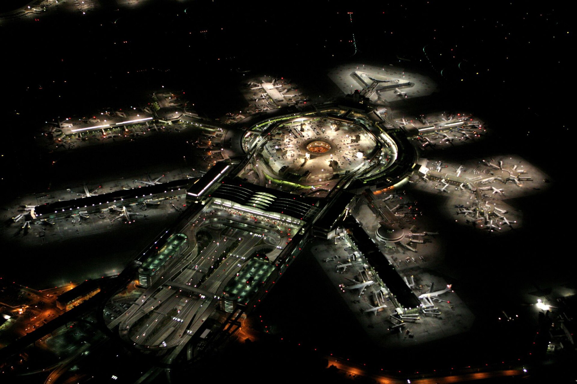 San Francisco Airport with Longer Delays - Travel Radar - Aviation News