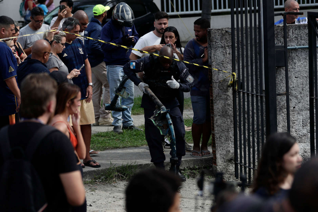 Helicopter crash in Rio de Janeiro kills six - Travel Radar - Aviation News